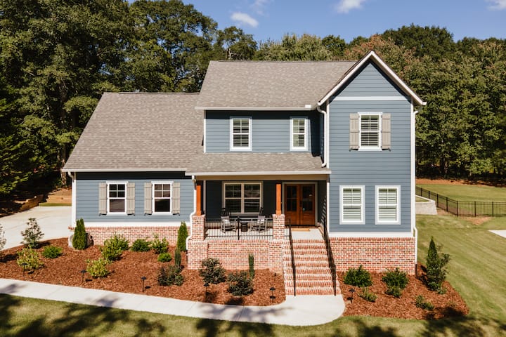 Newly Built 5br/5.5ba, Fire Pit/game Room/sauna - Athens, GA