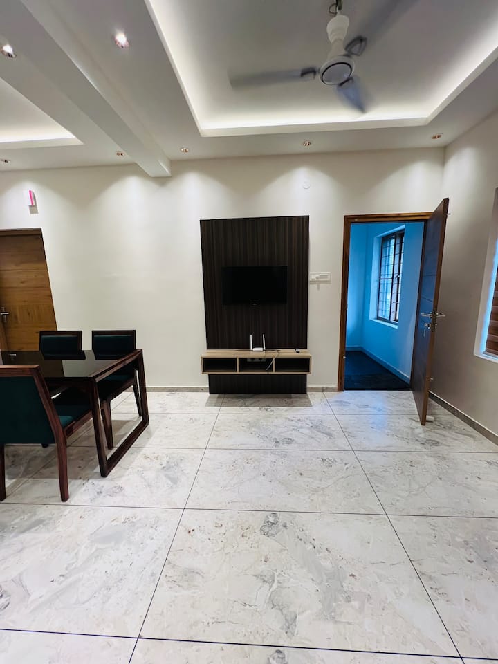 Puthussery Towers Apartment 2 - Kochi, India
