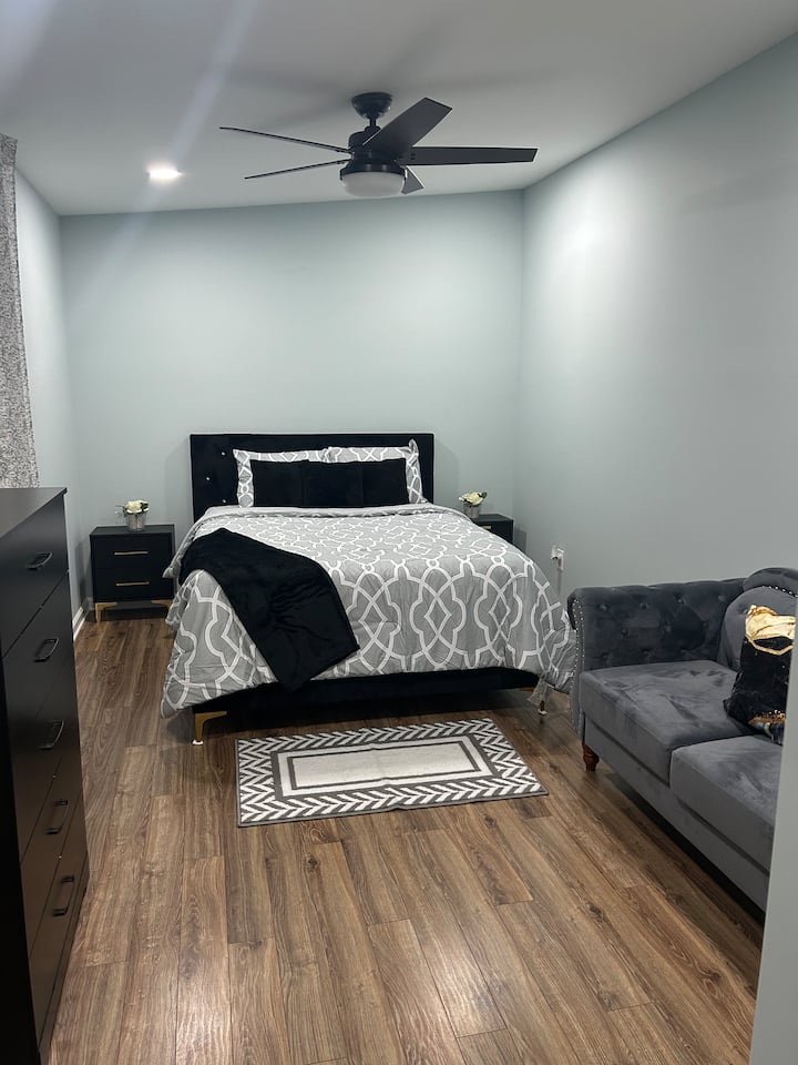 The Cozy Corner - Riverdale, GA