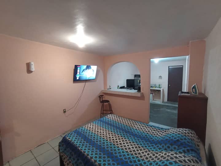 Independent, Between Airport And Stadium/fundidora - Guadalupe, Mexico