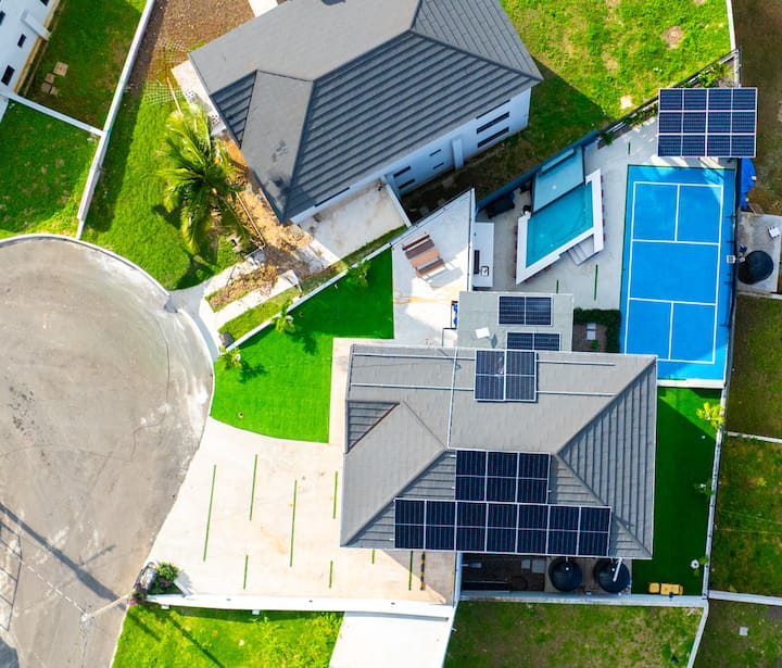 Ocean View • Pool • Pickleball • Gated | For 12 - Jamaïque