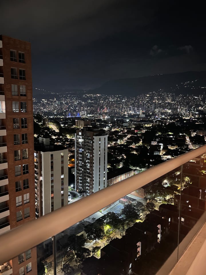 3br Apto In Medellín Ph 10 Min From Provenza - Medellín