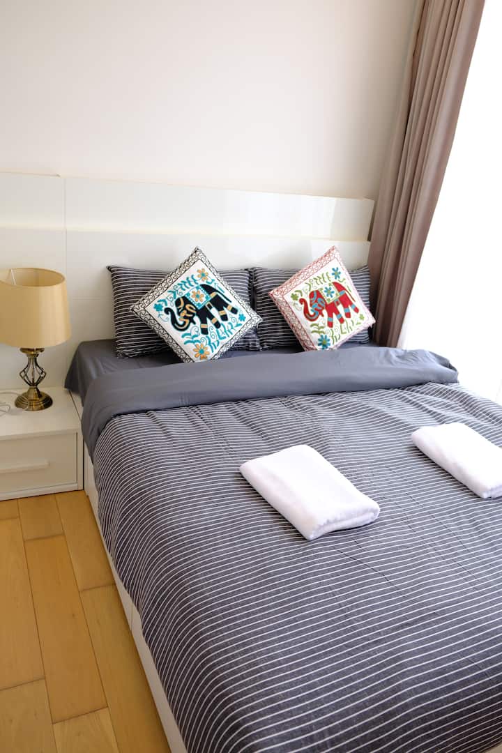 Astra Condo Suite B12a 健身房&无边泳池 一室一厅 长康路夜市 - Chiang Mai