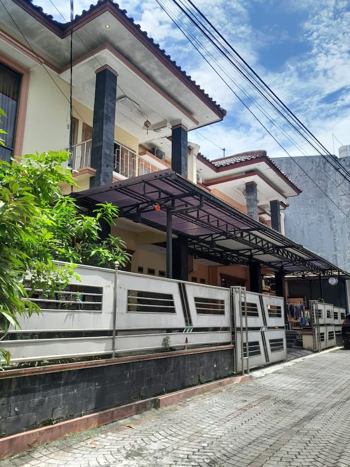 Gratia Guest House - 日惹市