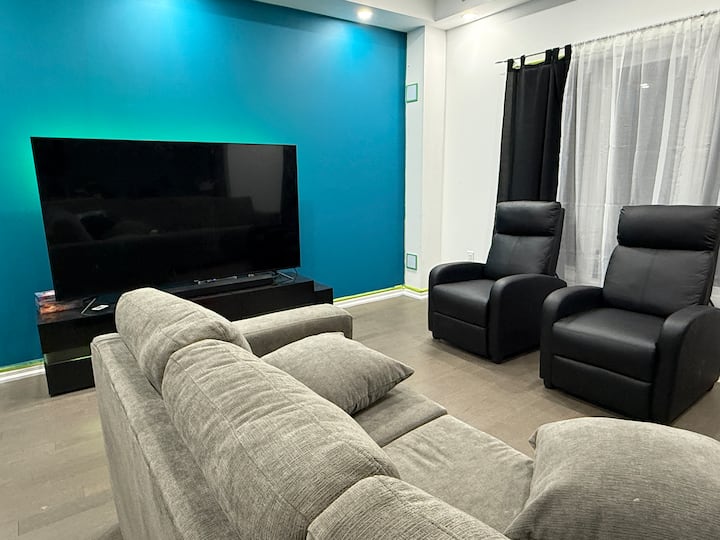 Charming Cozy Bedroom Retreat - Brantford