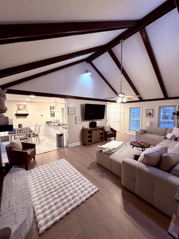 Modern Rustic Comfort - Summerville, SC