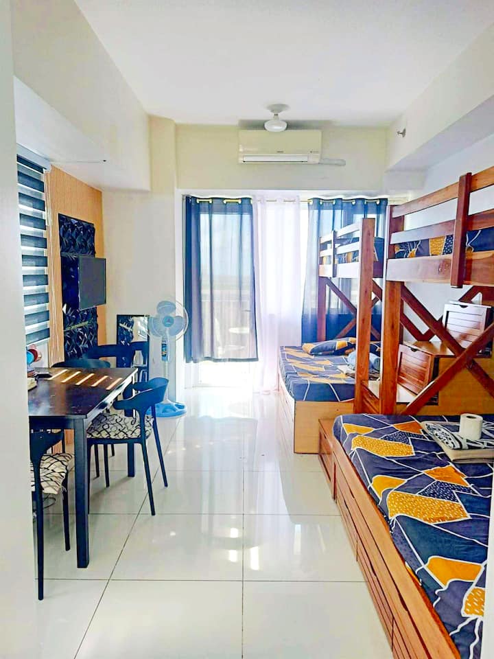 Ar-ar Staycation At Wind Residences Tagaytay City - Tagaytay