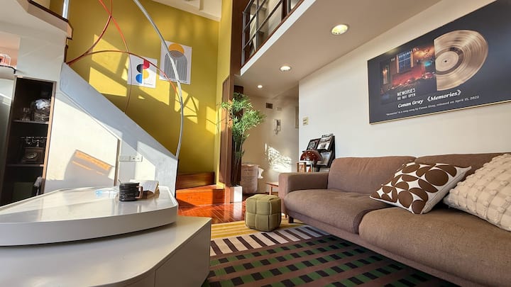 Cozy Interstellar 3 房｜台北101｜gym｜mrt｜夜市｜僅30天以上月租 - Taiwan