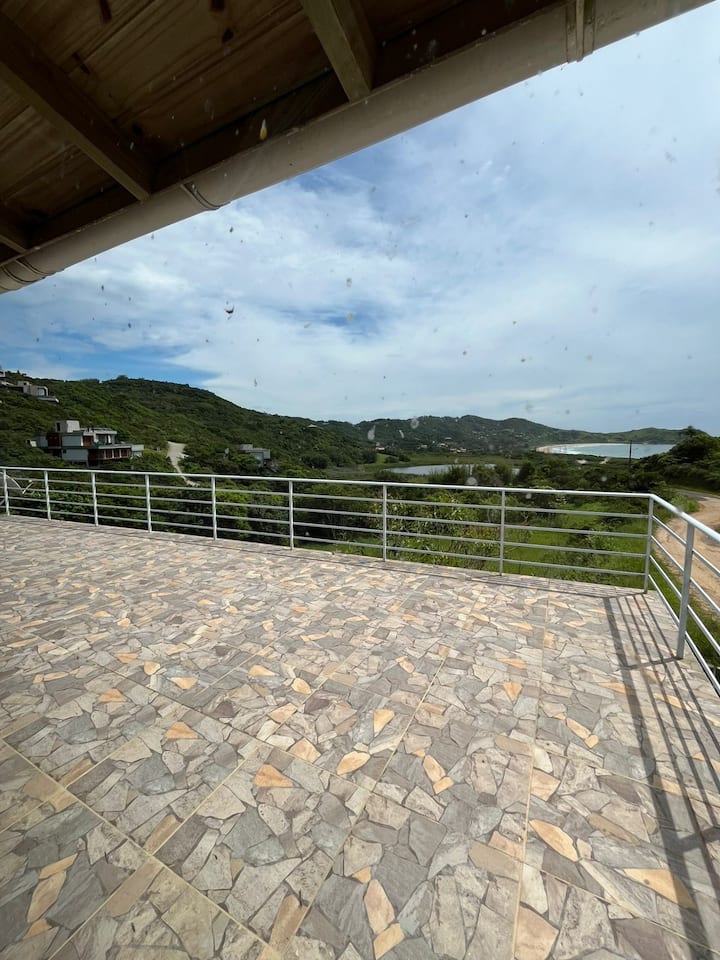 Casa Com Vista Para Praia Da Silveira Sc - Garopaba