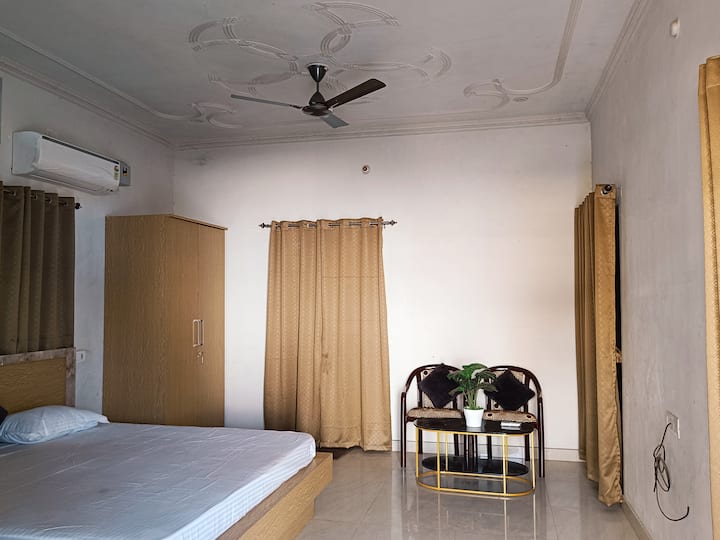 The Wings Home | 3 dormitorios y cocina - Casas en renta en Benarés ...