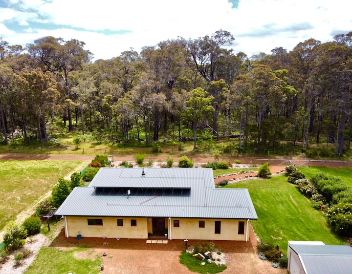 Sativa Sanctuary Eco Retreat W/ Forest Views - Margaret River