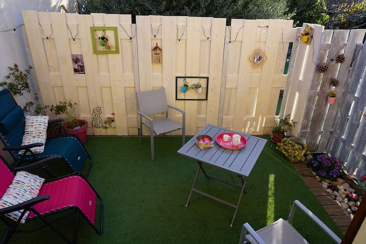 Studio Lumineux Avec Terrasse Privée Ensoleillée - Pertuis