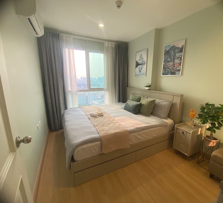 Elegant 1br Condo W/amazing View@cbd Rama9 Mrt&arl - Bangkok