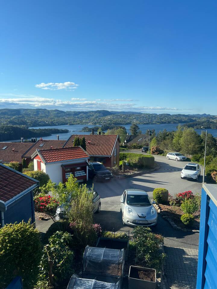 A House With A Beautiful View! - Bergen, Norwegen