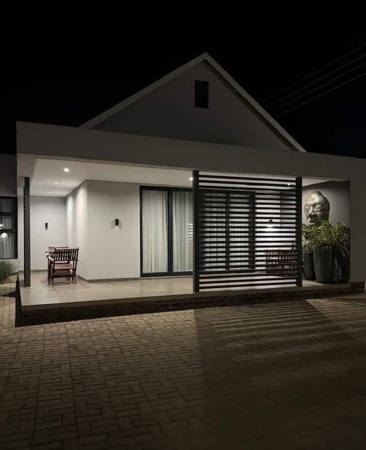 Welcome To Khayasands. - Zimbabwe