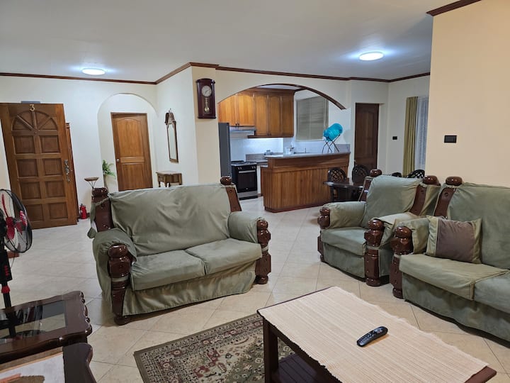 2br 2cr Apartment - Accessible Location - Baguio