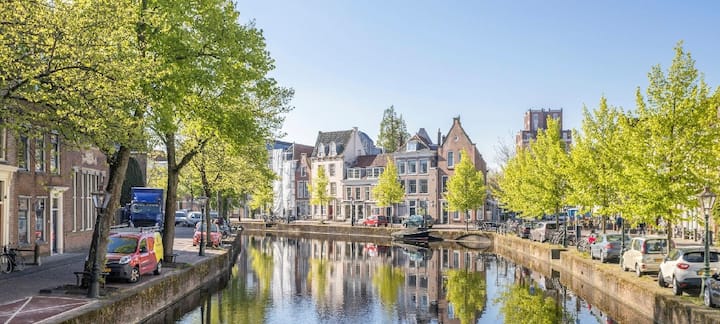 Heritage Canal House - ライデン