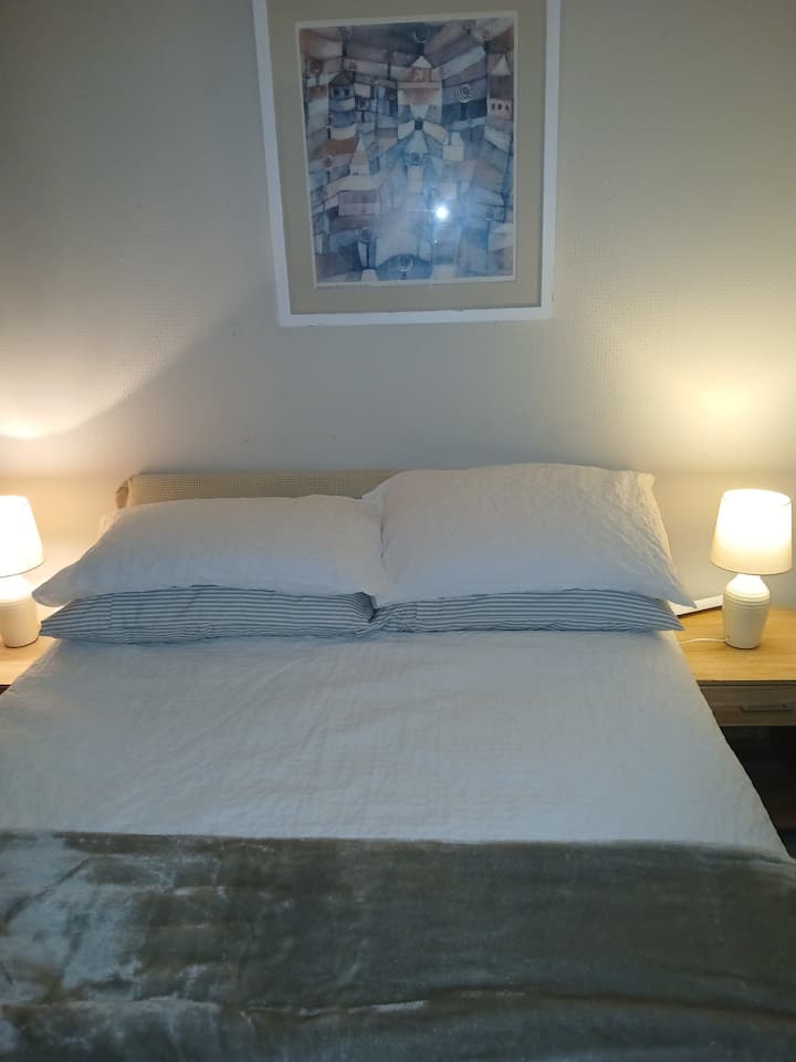 Self-contained Room Shared House - Sheffield