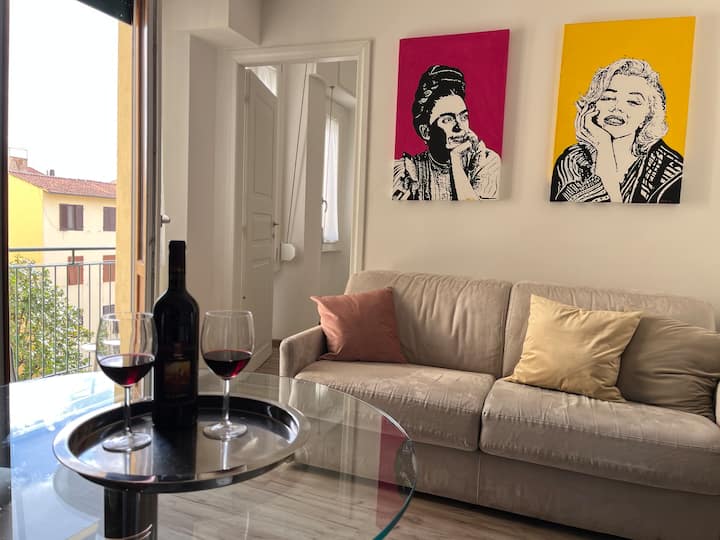 Appartamento Tommaso, Vicino Al Centro Con Balcone - Florenz