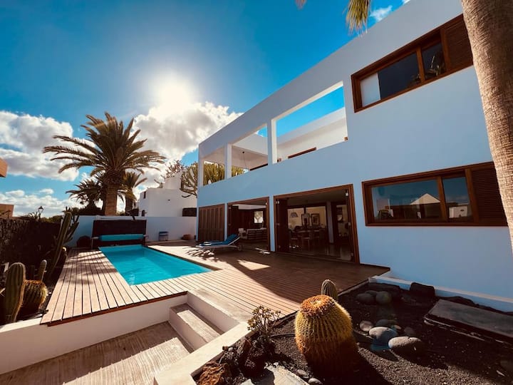 Casa Diseño - Costa Teguise