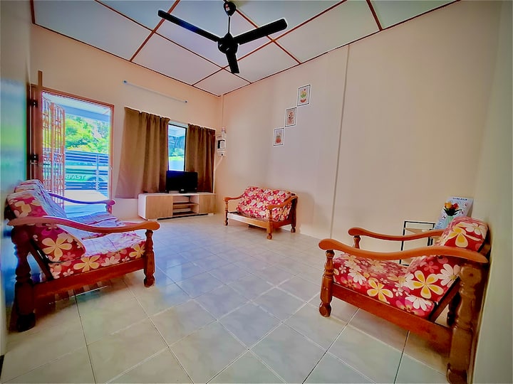 Savy Holidayhome 3br 6-7pax | Kg Simee | Near Town - Ipoh