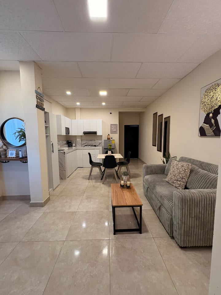 Moderno & Exclusivo|frente Al Consulado Americano - Guayaquil