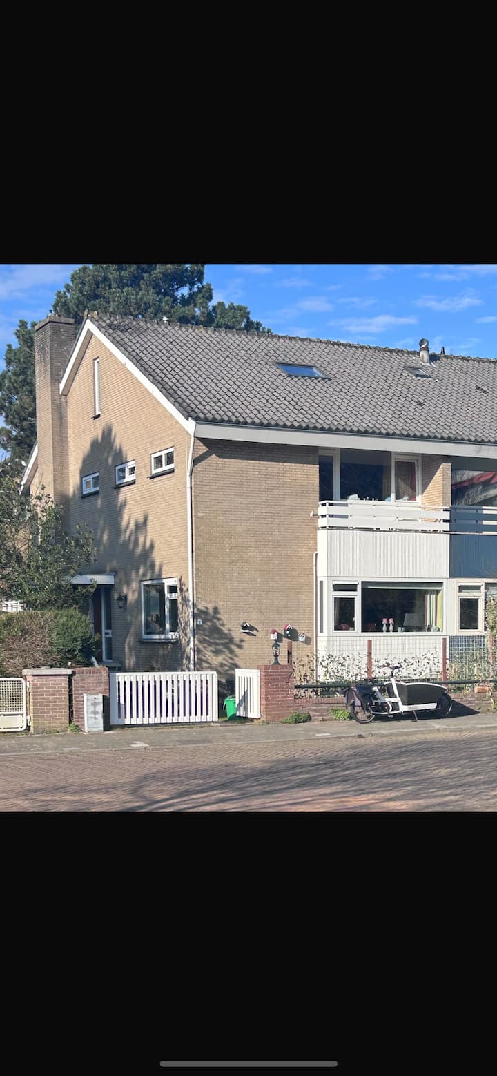 Half Vrijstaande Villa Met Tuin Bij Strand En Bos - Scheveningen