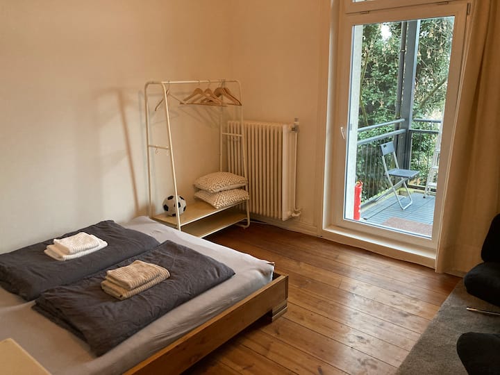 Zentrales Zimmer Mit Eigenem Balkon - Hamburgo