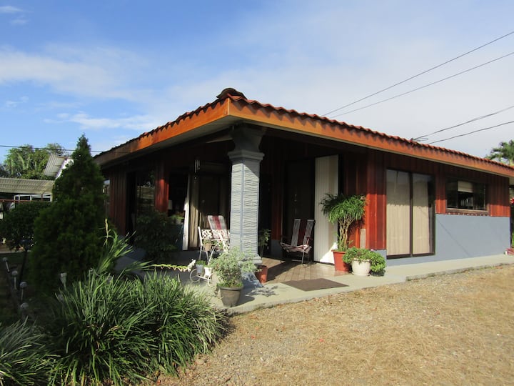 Hermosa Casa En San Carlos - Quesada