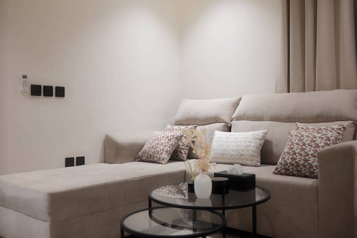 استديو فندقي بتصميم مودرن حديث | الدائري الشمالي - Riad