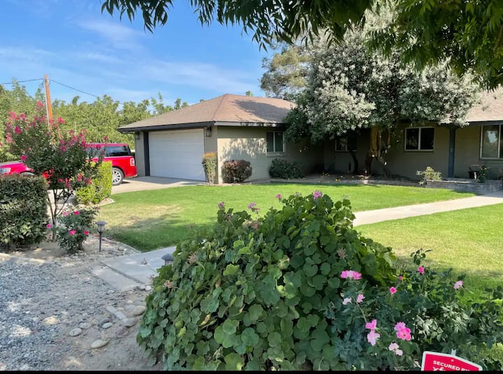 Country House - Ripon, CA