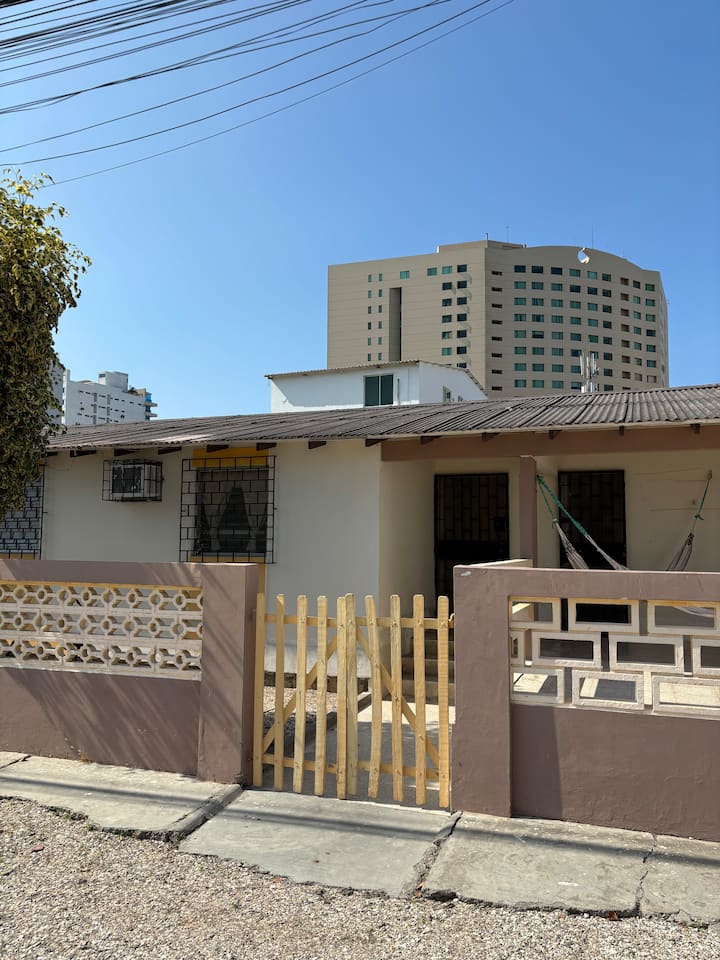 Casa La Marina, Salinas Ecuador - Salinas