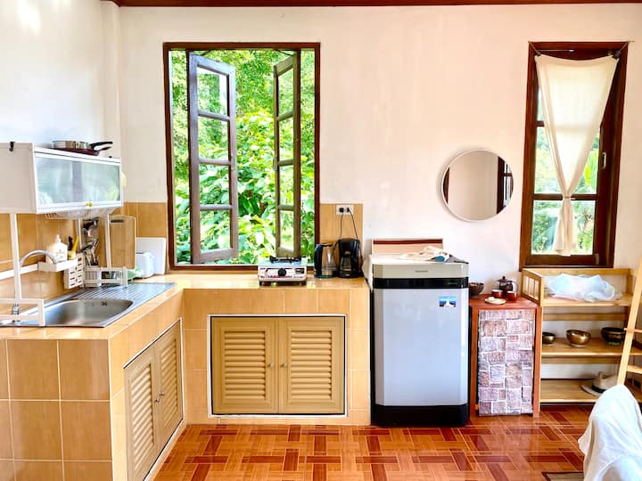 Tranquil Forest Sanctuary In Srithanu - Ko Pha-ngan