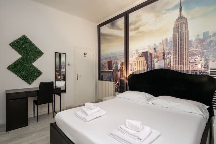 5min From Bologna Fair: 2 Bedrooms + Free Parking - Bolonia