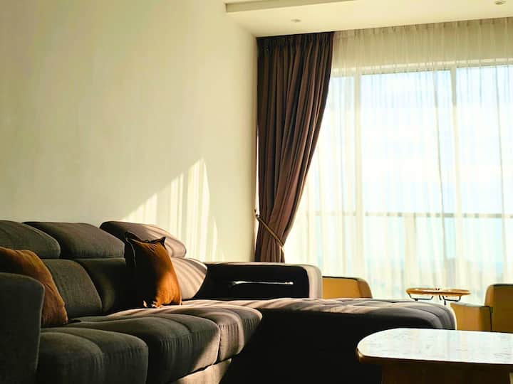 《Ⅵ楼海景雅居》& 超大阳台 Spacious Comfy Homestay Seaview - Sekinchan