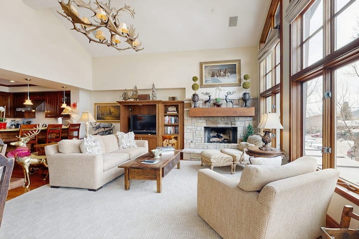 2 Br Condo In Ketchum W/ Patio, Fireplace, & Wifi - Ketchum, ID