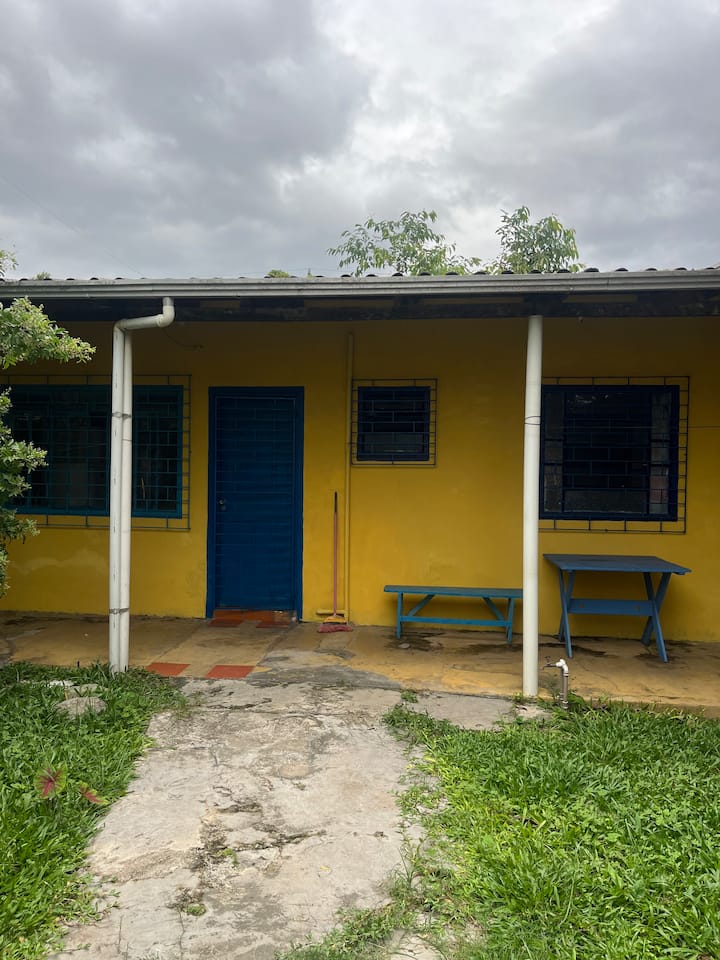 Casa No Centro De Matinhos-pr - Matinhos