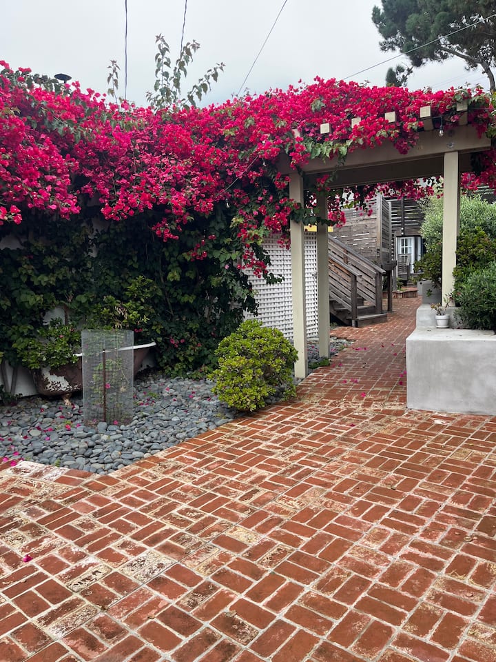 Private Cozy Beach Retreat - Bolinas, CA