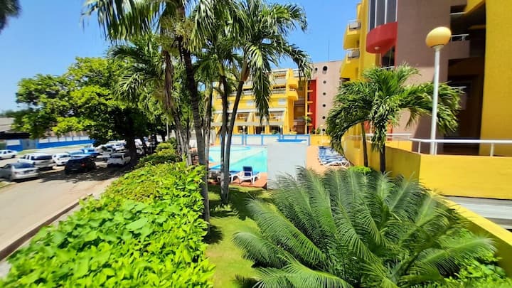 Apartamento En Residencial Con Piscina - Havana