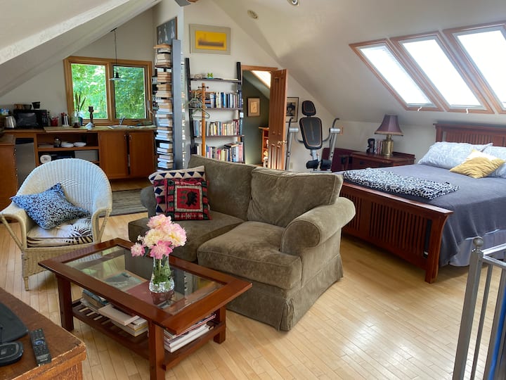 Artist And Readers Retreat - Salt Lake City, UT