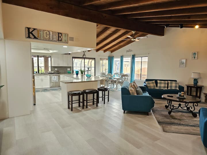 Pause By The Water - Apple Valley, CA