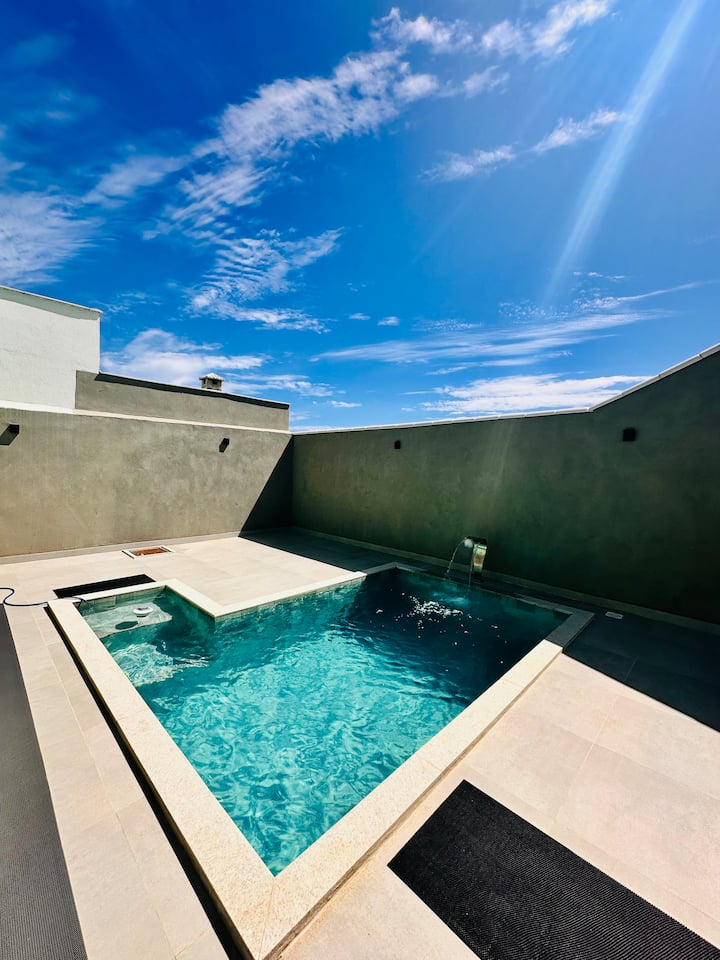 Casa Em Cabo Frio/piscina/ 3 Quartos Pg 6x S/juros - Cabo Frio