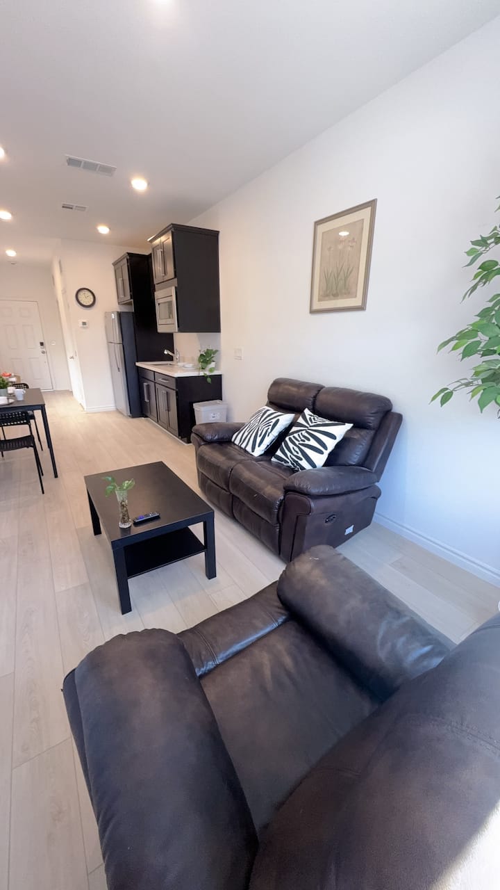 Modern Nextgen Suite | Private Entrance - Las Vegas Strip, NV