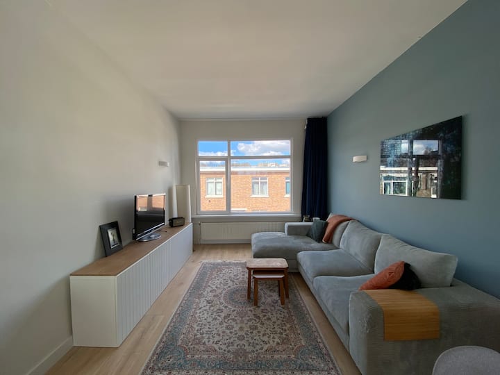 Licht Appartement Voorburg - Hága