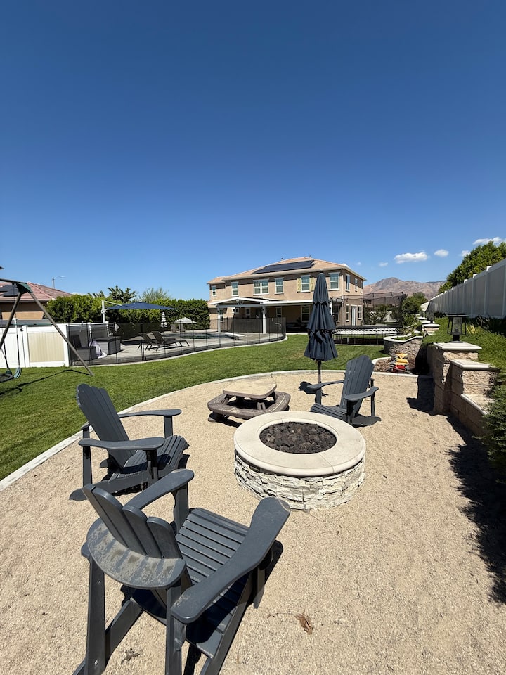 Epic Getaway For Families & Friends - Redlands, CA