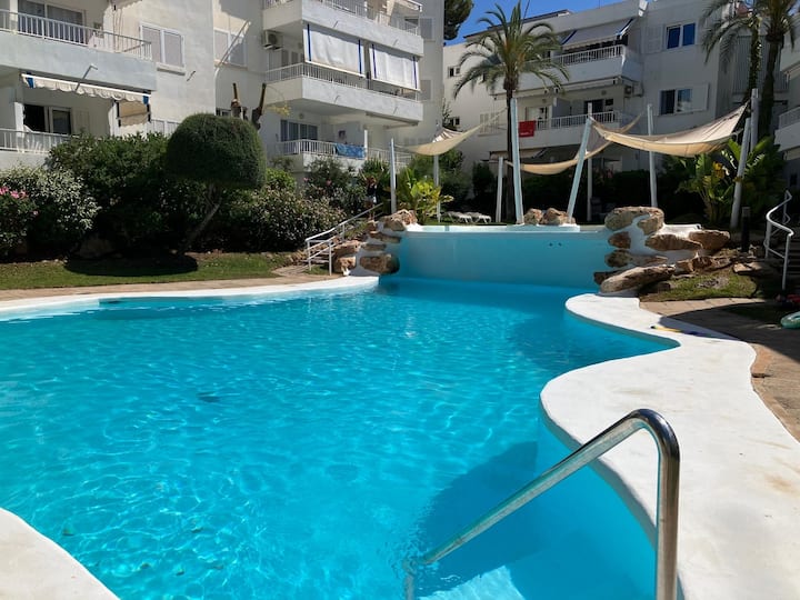2 Bedroom Apartment With Pool. - Santa Ponsa