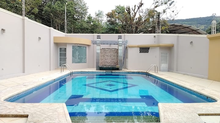 Hermosa Casa De Descanso - Zaruma