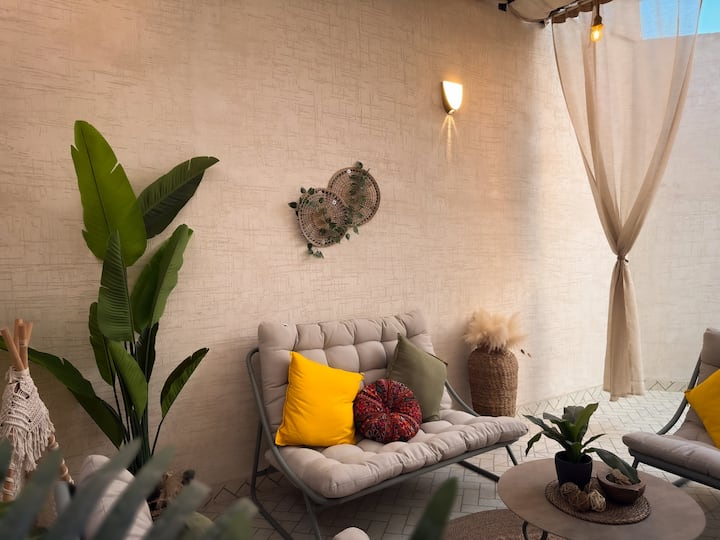 Chalet With Relax Seating & Garage | Self Check-in - Saudi Arabia