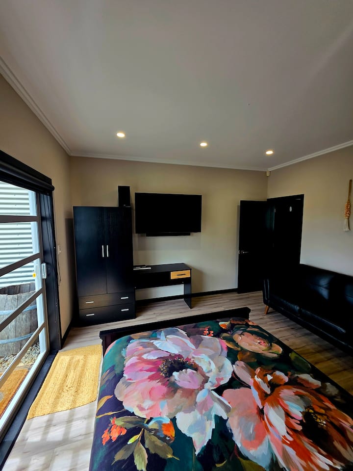 Poplar Rest. Studio Room - Feilding