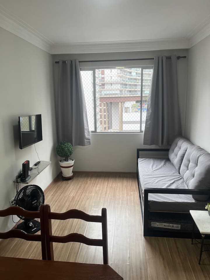 Apartamento à 1 Quadra Da Praia - Santos, Brasil